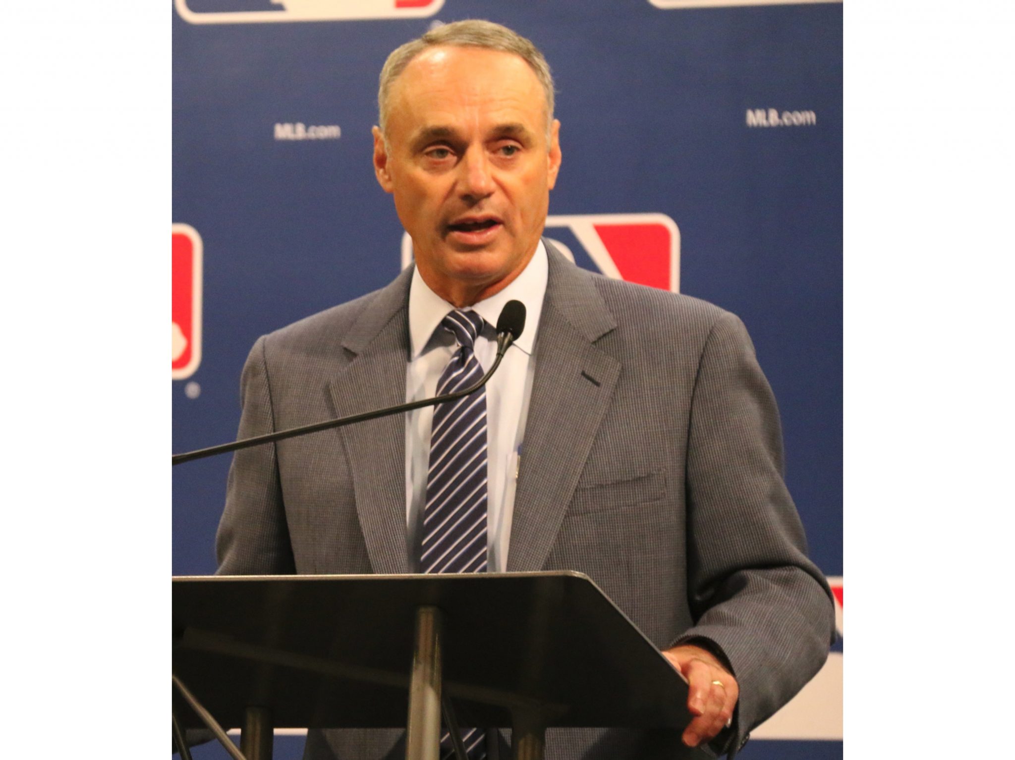 Fire Rob Manfred – Lomabeat.com