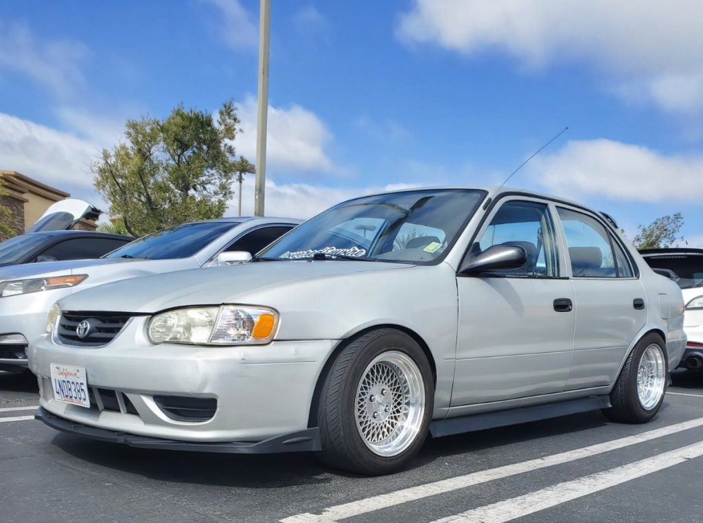 College Kid’s Guide to Buying a Car for $5000 or Less – Lomabeat.com