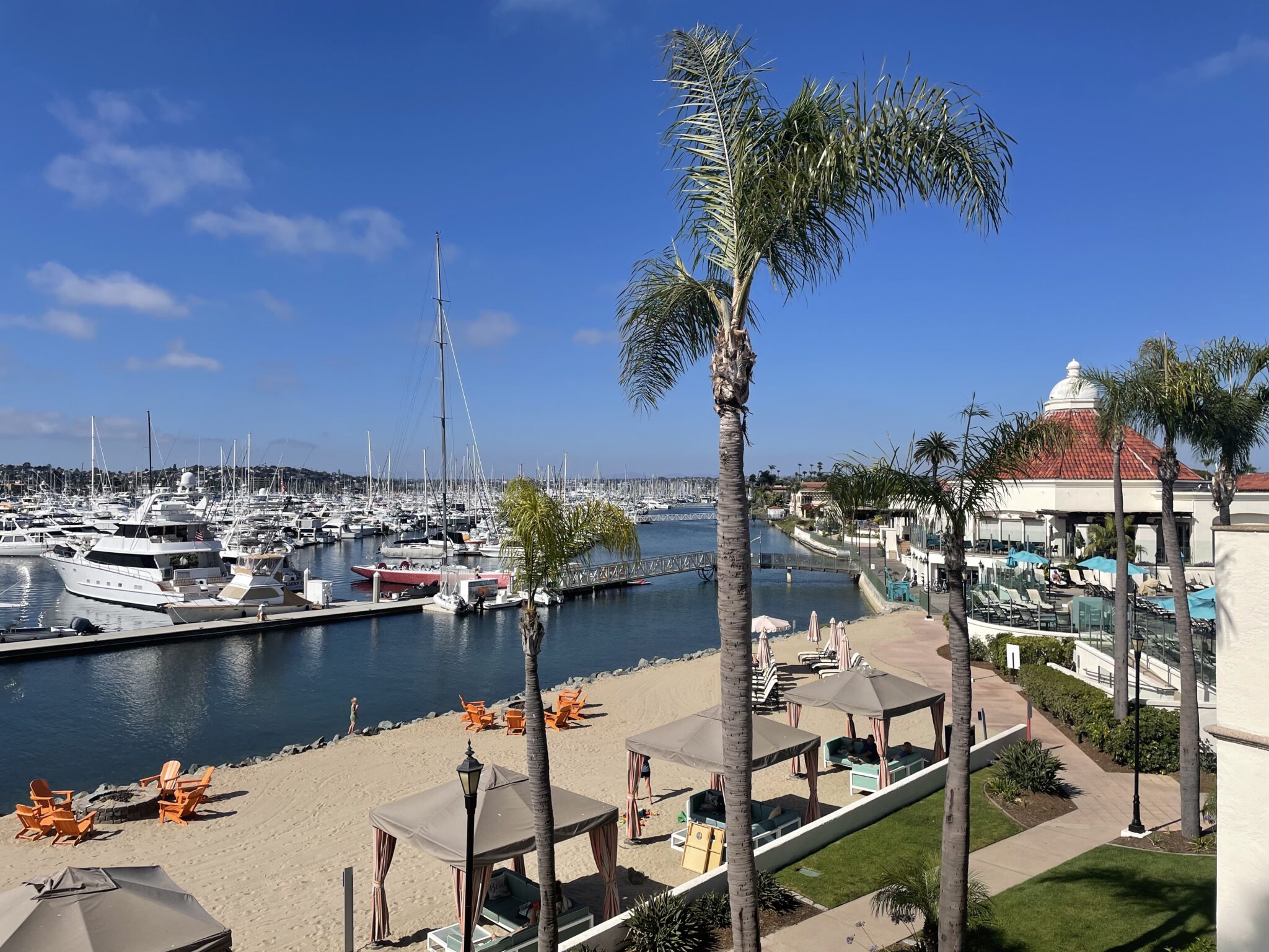 Spring Formal returns with masquerade theme – The Point